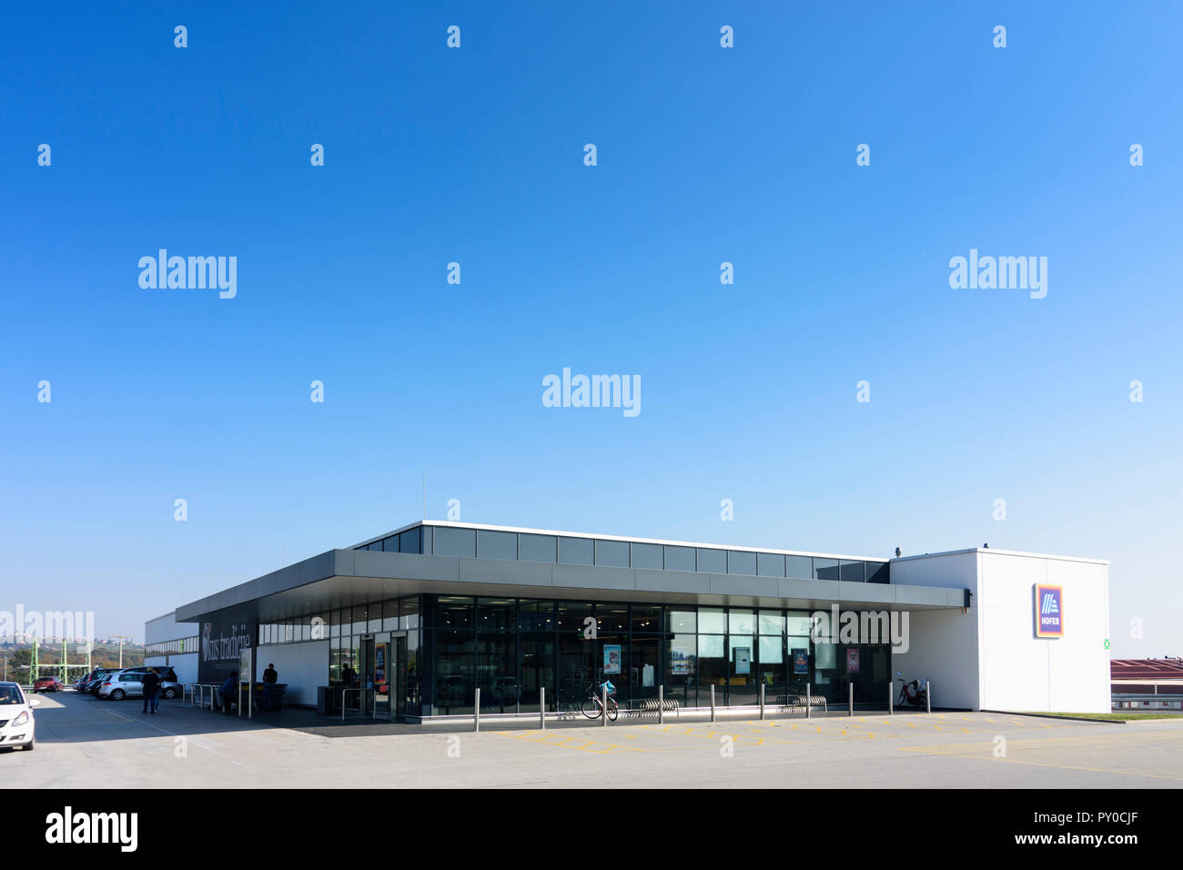 Hofer supermarket hi-res stock photography and images - Alamy