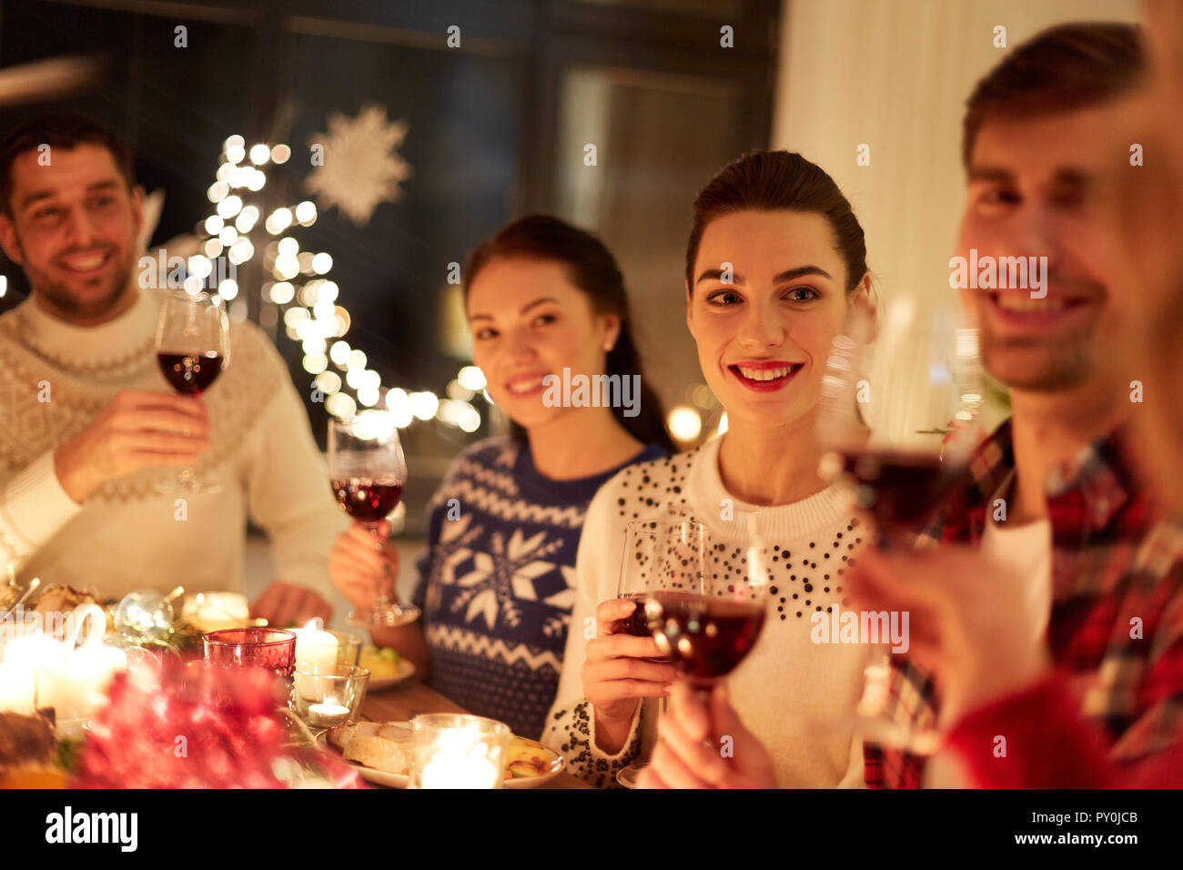 Merry christmas home wine hi-res stock photography and images - Alamy