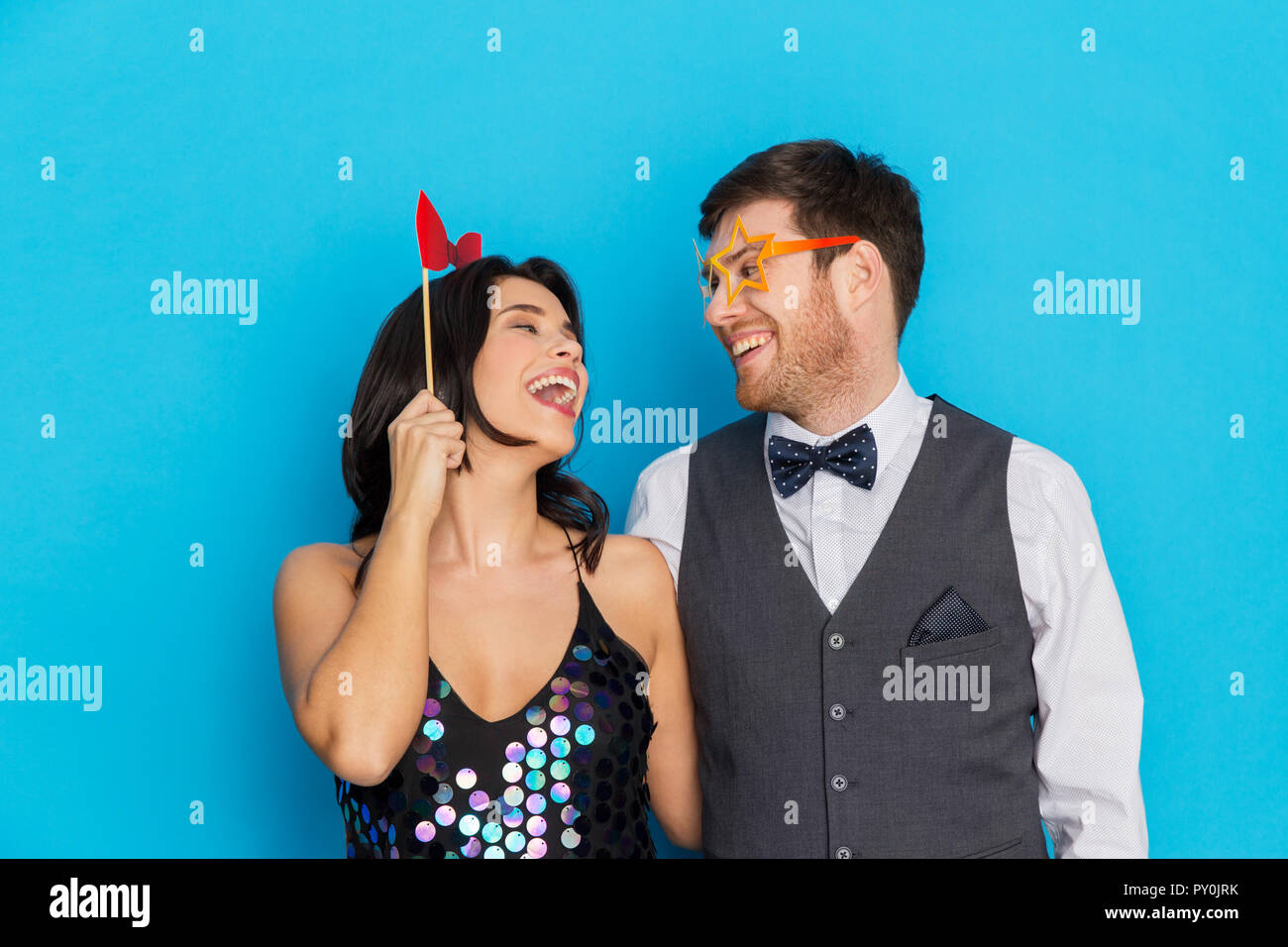 Couple posing party props hi-res stock photography and images - Alamy