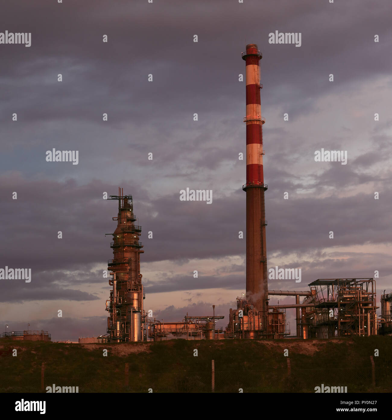 Detailed chemical structure hi-res stock photography and images - Alamy