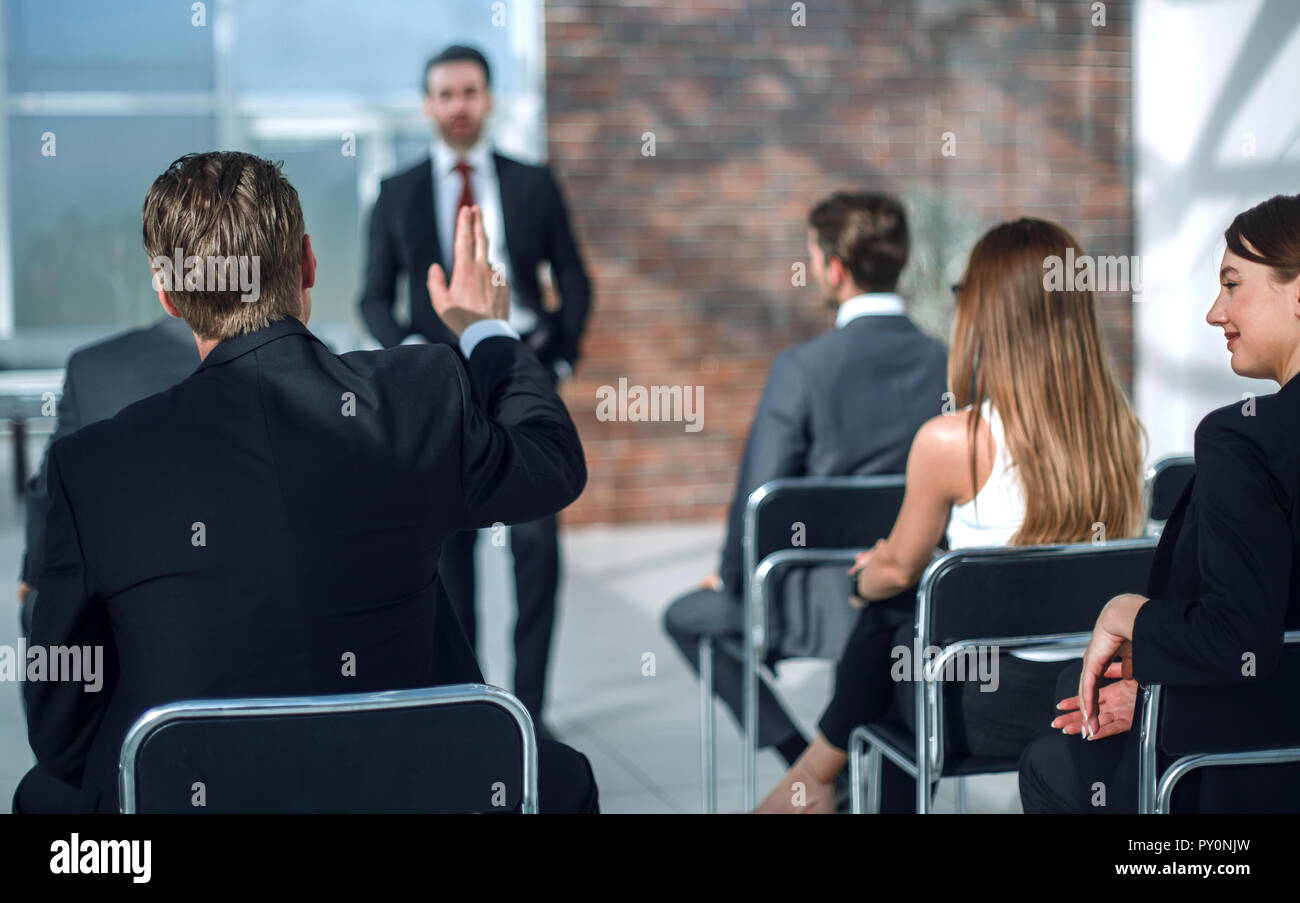 Glass conference room voting hi-res stock photography and images - Alamy