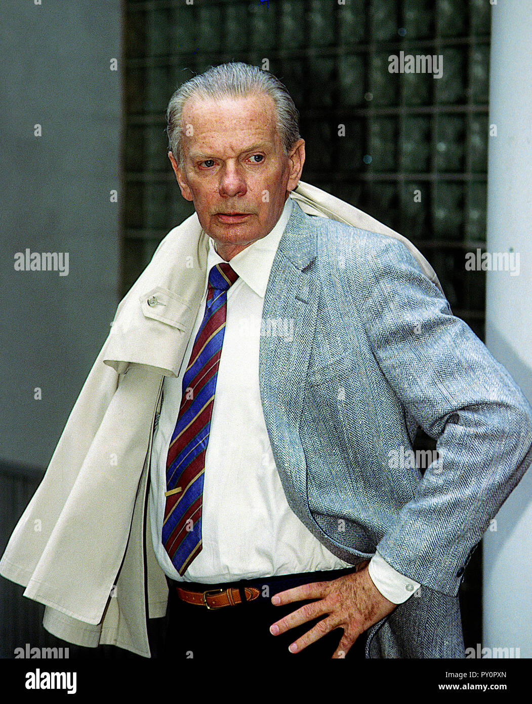 Abc news anchor hi-res stock photography and images - Alamy