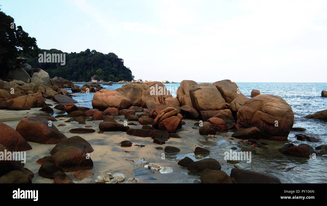 the stone beach Stock Photo - Alamy