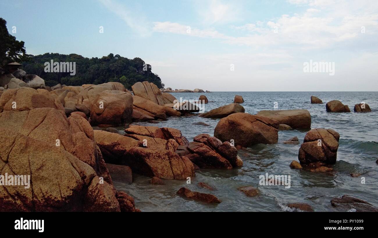 the stone beach Stock Photo - Alamy