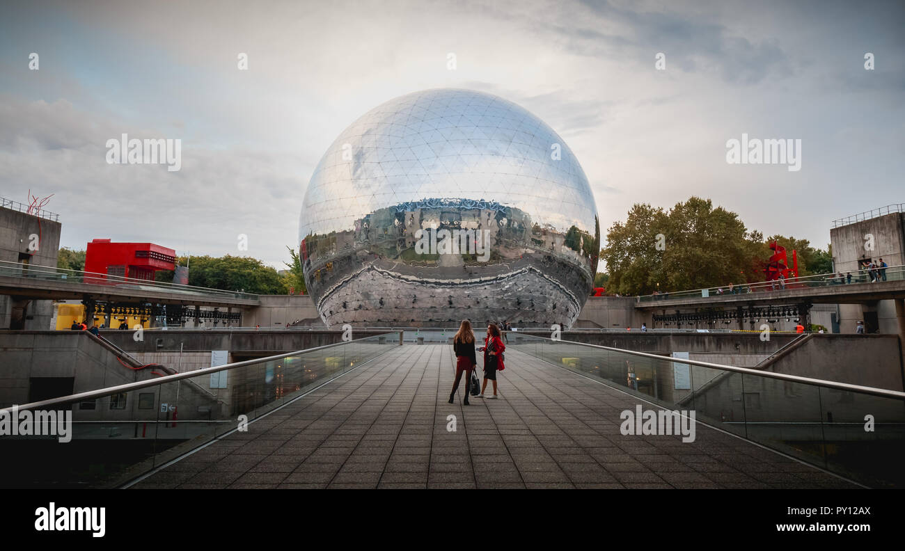 Geode geodesic dome hi-res stock photography and images - Alamy