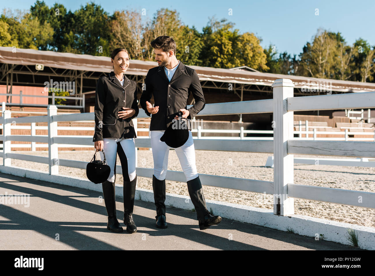 Professional equestrians hi-res stock photography and images - Alamy