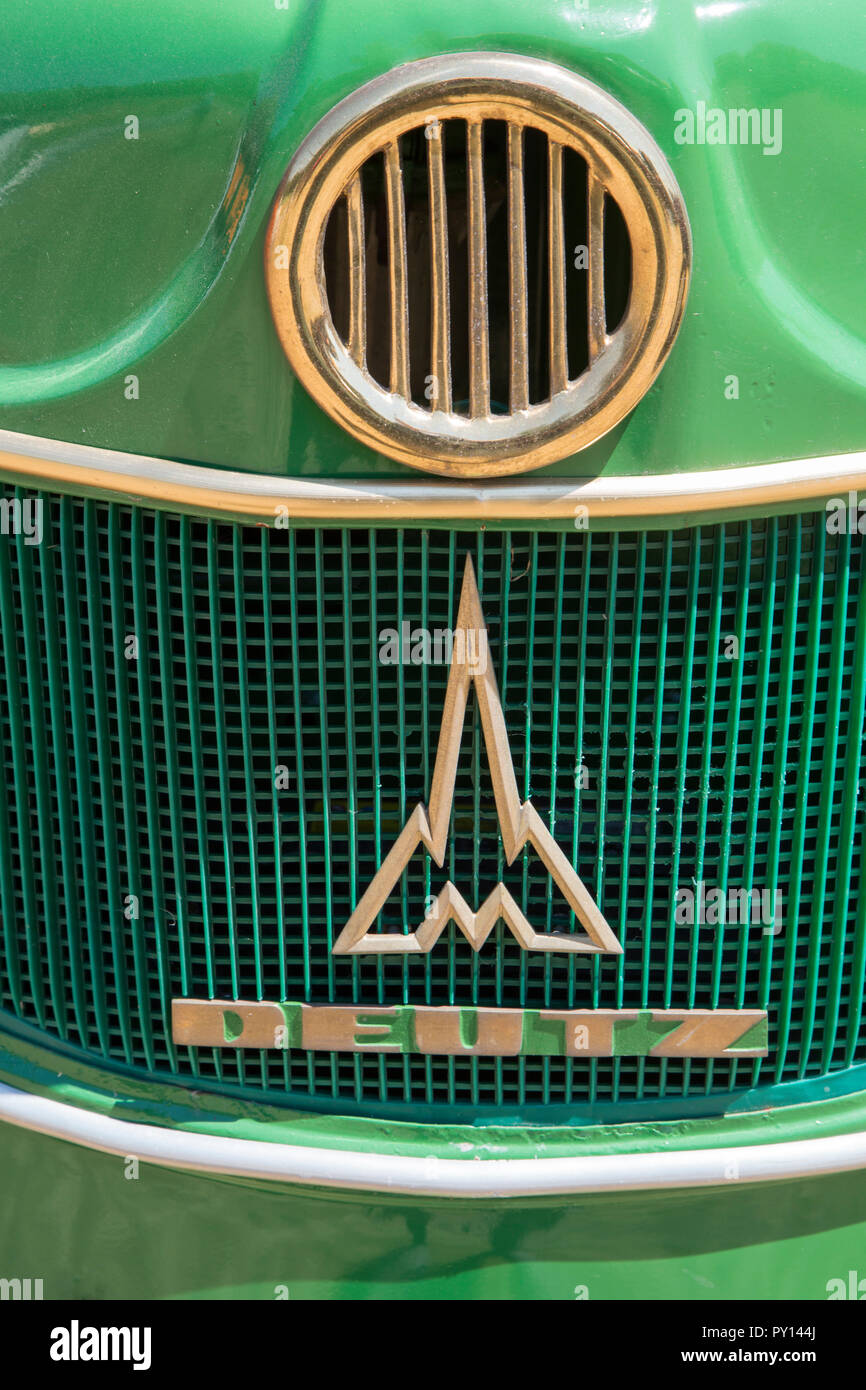 Deutz hi-res stock photography and images - Alamy