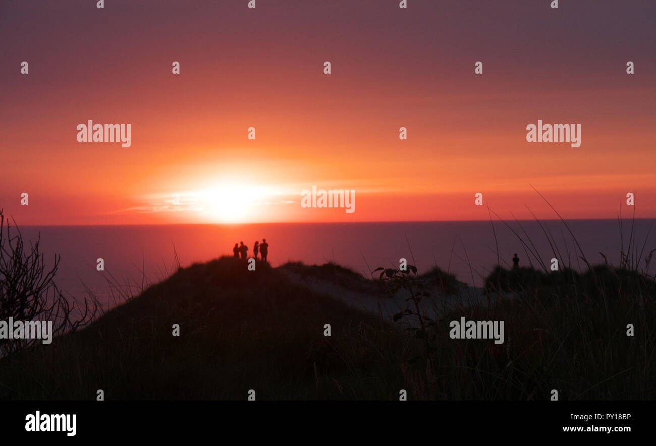 Hayle sunset hi-res stock photography and images - Alamy