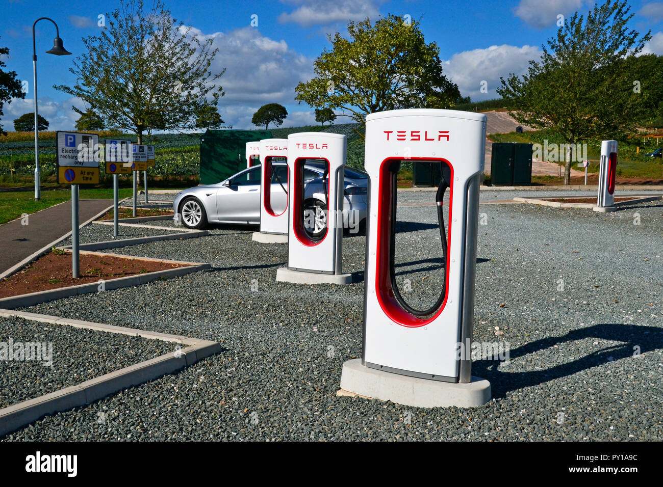 Electric charging points uk hi-res stock photography and images - Alamy