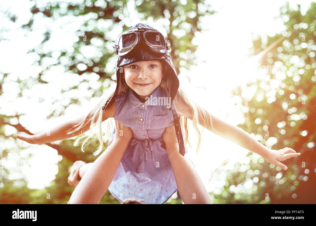 Girl pilot hi-res stock photography and images - Alamy