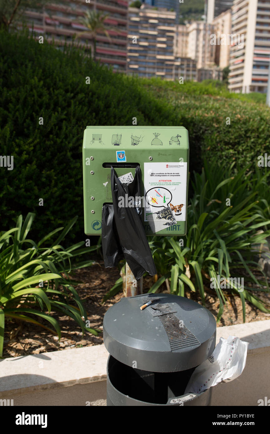 Cigarette disposal container hi-res stock photography and images - Alamy