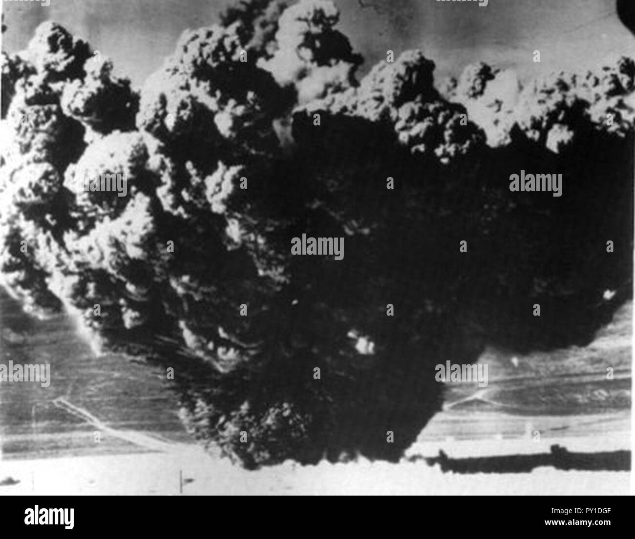 Buster jangle hi-res stock photography and images - Alamy