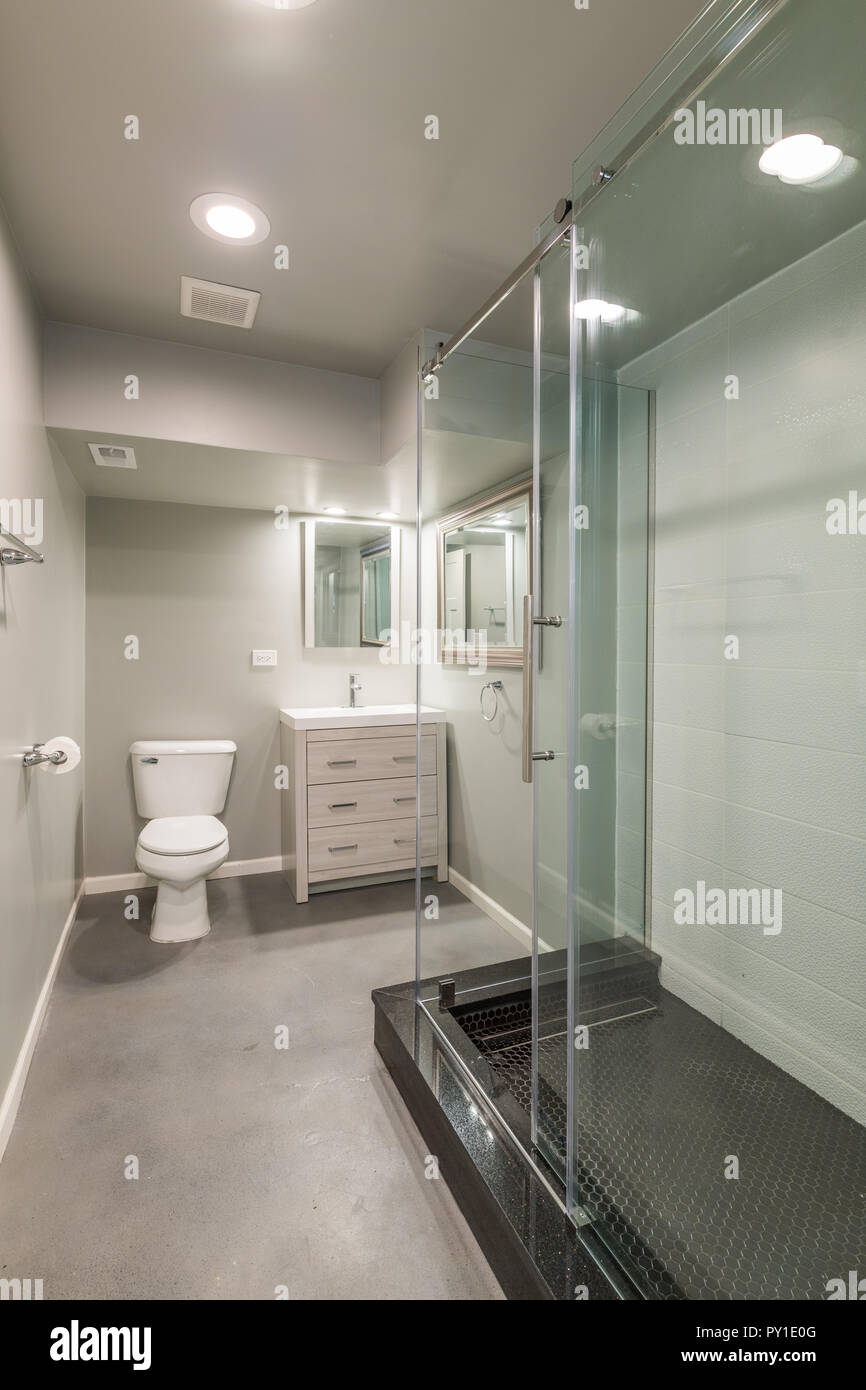 Toilet structures hi-res stock photography and images - Alamy