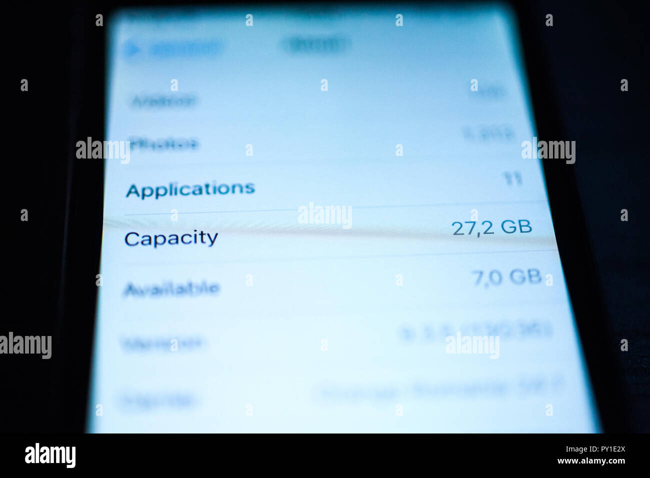 Mobile phone memory capacity Stock Photo - Alamy