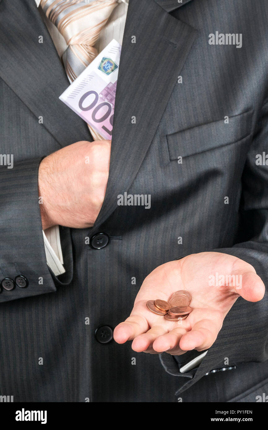 Cash money euro 500 coins hi-res stock photography and images - Alamy