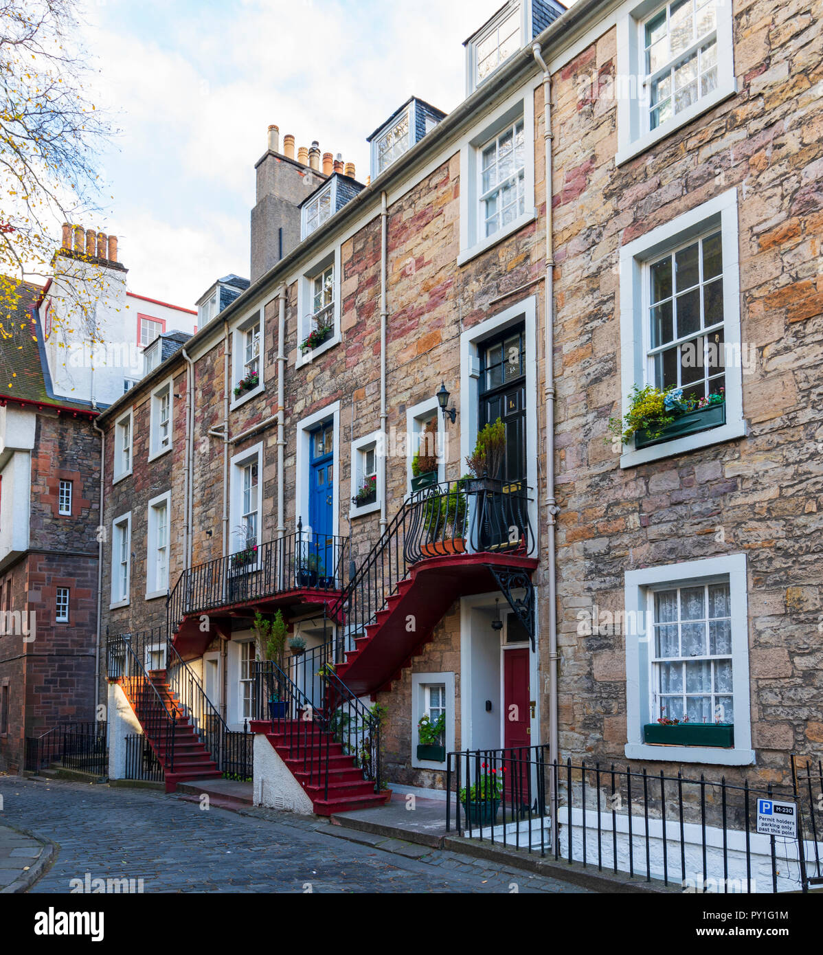 Ramsay garden hi-res stock photography and images - Alamy