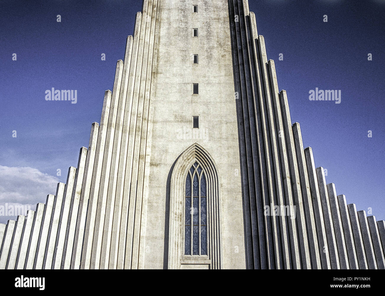 Hallgrims kirche hi-res stock photography and images - Alamy