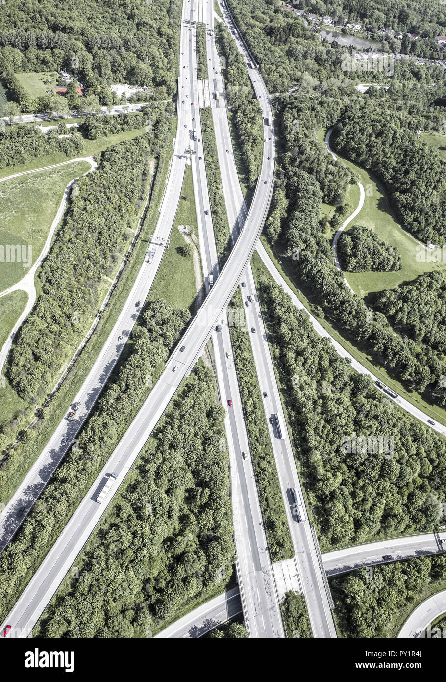 Autobahnkreuz luftaufnahme hi-res stock photography and images - Alamy