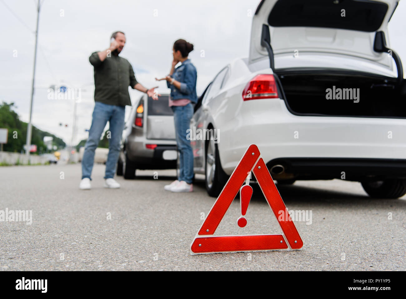 Drivers talking hi-res stock photography and images - Alamy