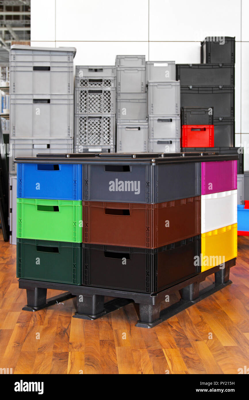 Plastic pallet crate for delivery transportation industry hi-res stock ...