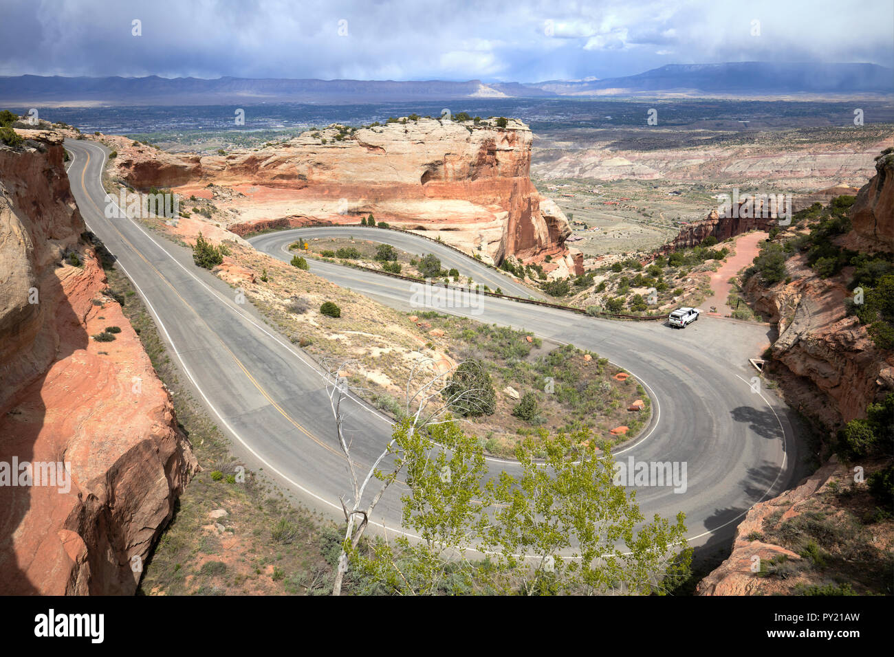 Nicely curved Monument Road in the Colorado National Monument Park ...