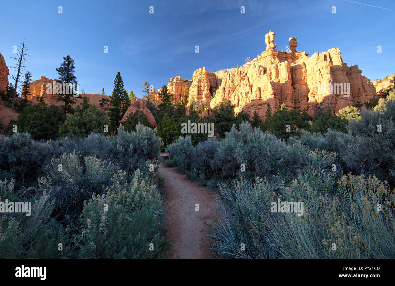 Beautiful rocks utah hi-res stock photography and images - Alamy