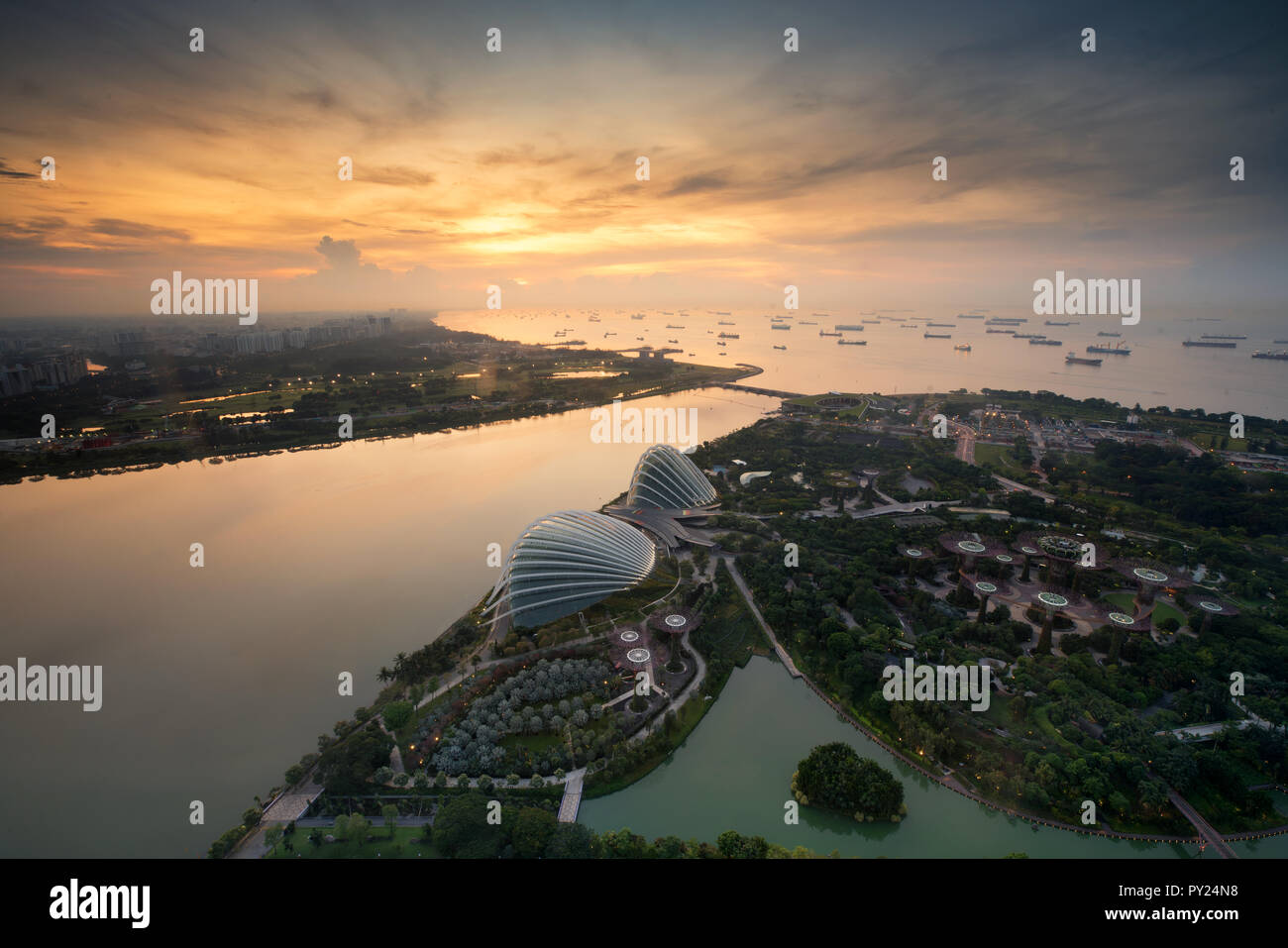 Singapore view aerial hi-res stock photography and images - Alamy