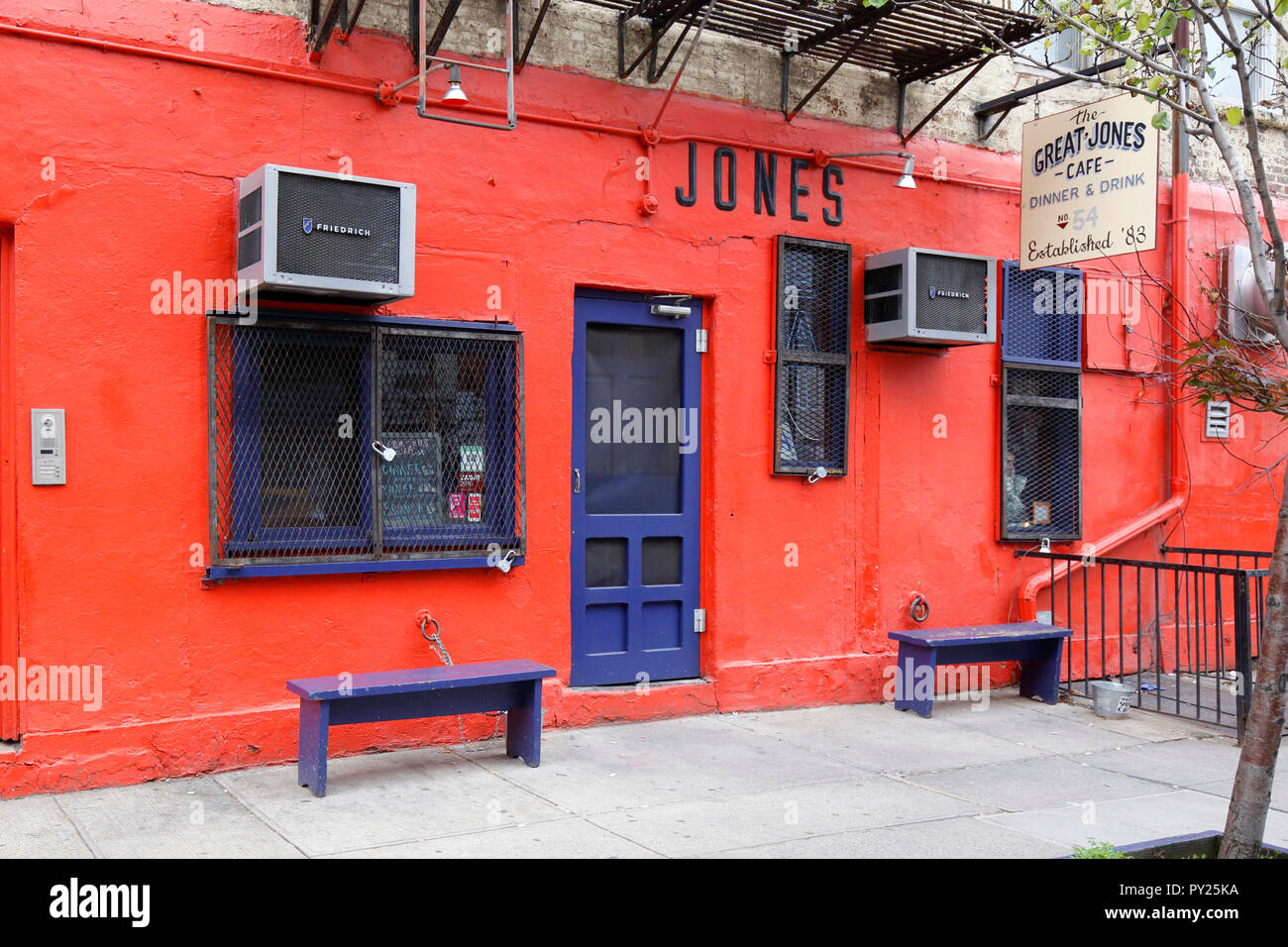 [historical storefront] Great Jones Cafe, 54 Great Jones St, New York ...