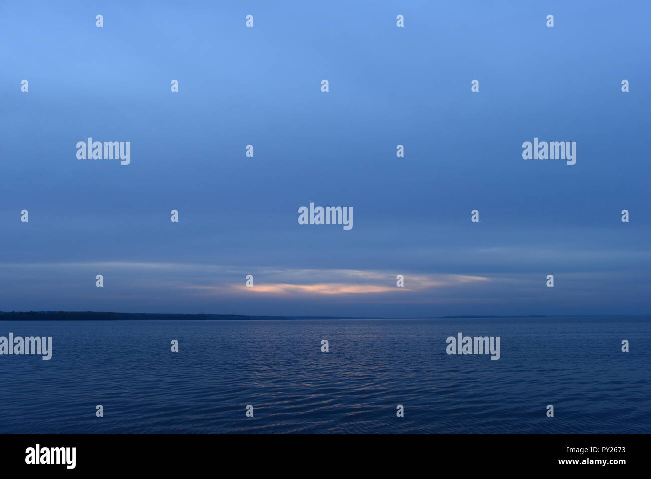 Afterglow light pattern hi-res stock photography and images - Alamy