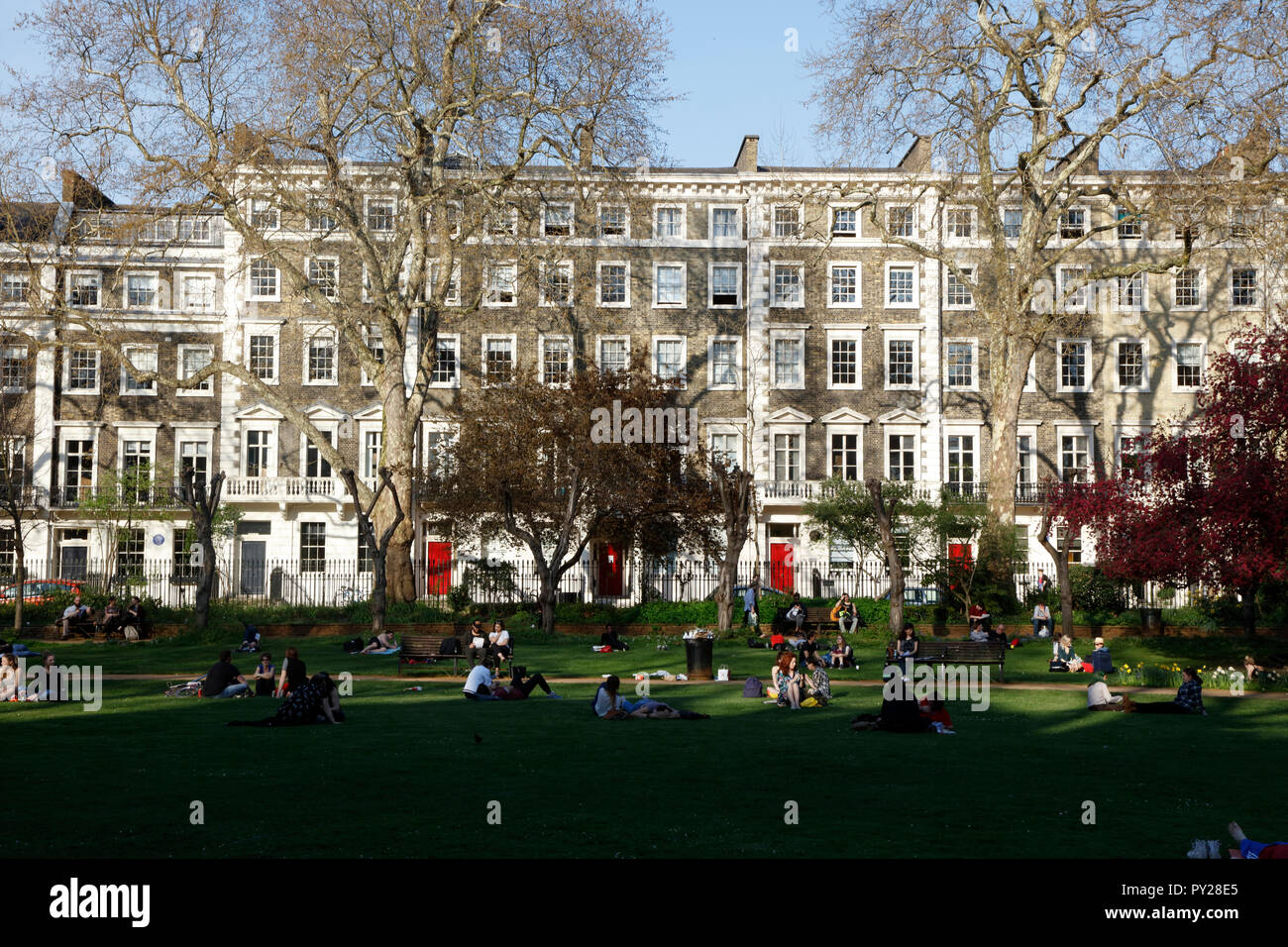 Gordon square gardens hi-res stock photography and images - Alamy