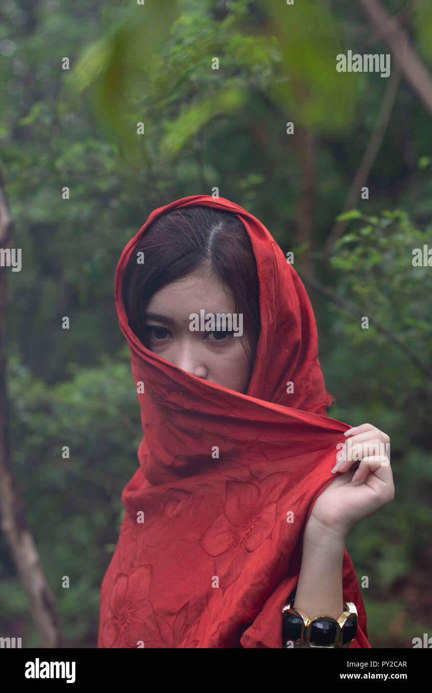 Covering the face hi-res stock photography and images - Alamy