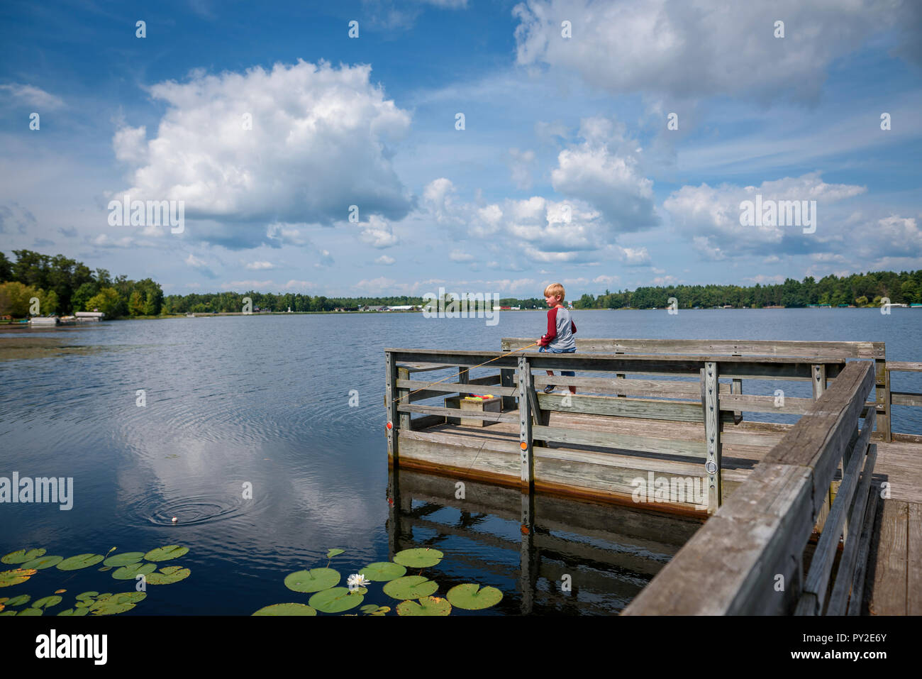 Fishing dock hi-res stock photography and images - Alamy