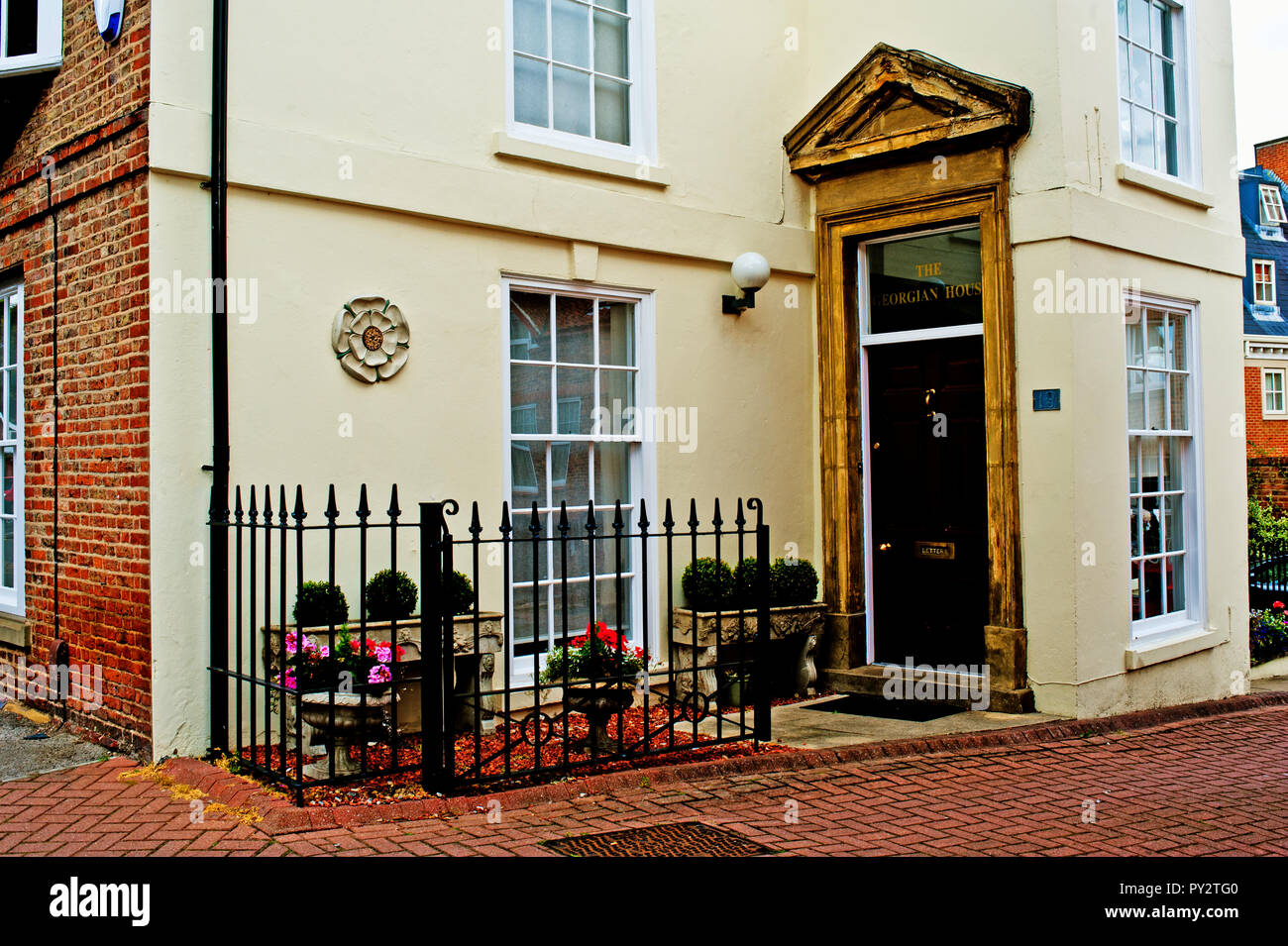 Georgian york house hi-res stock photography and images - Alamy
