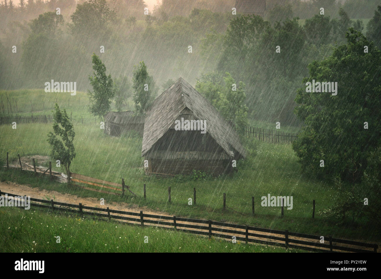 Withstanding hi-res stock photography and images - Alamy