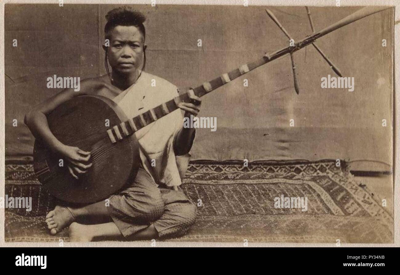 Chapey hi-res stock photography and images - Alamy