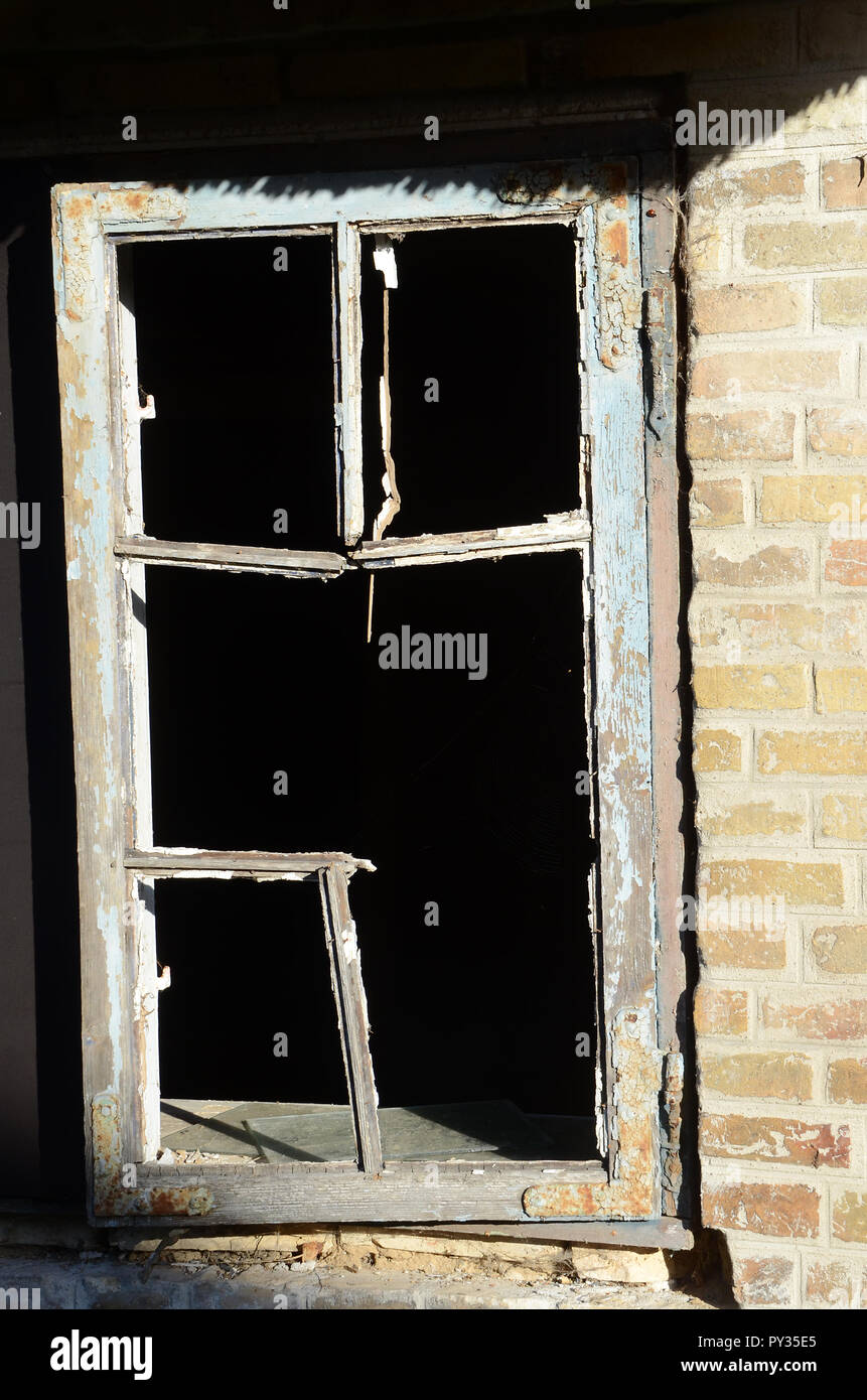 Broken window frame without glass Stock Photo - Alamy