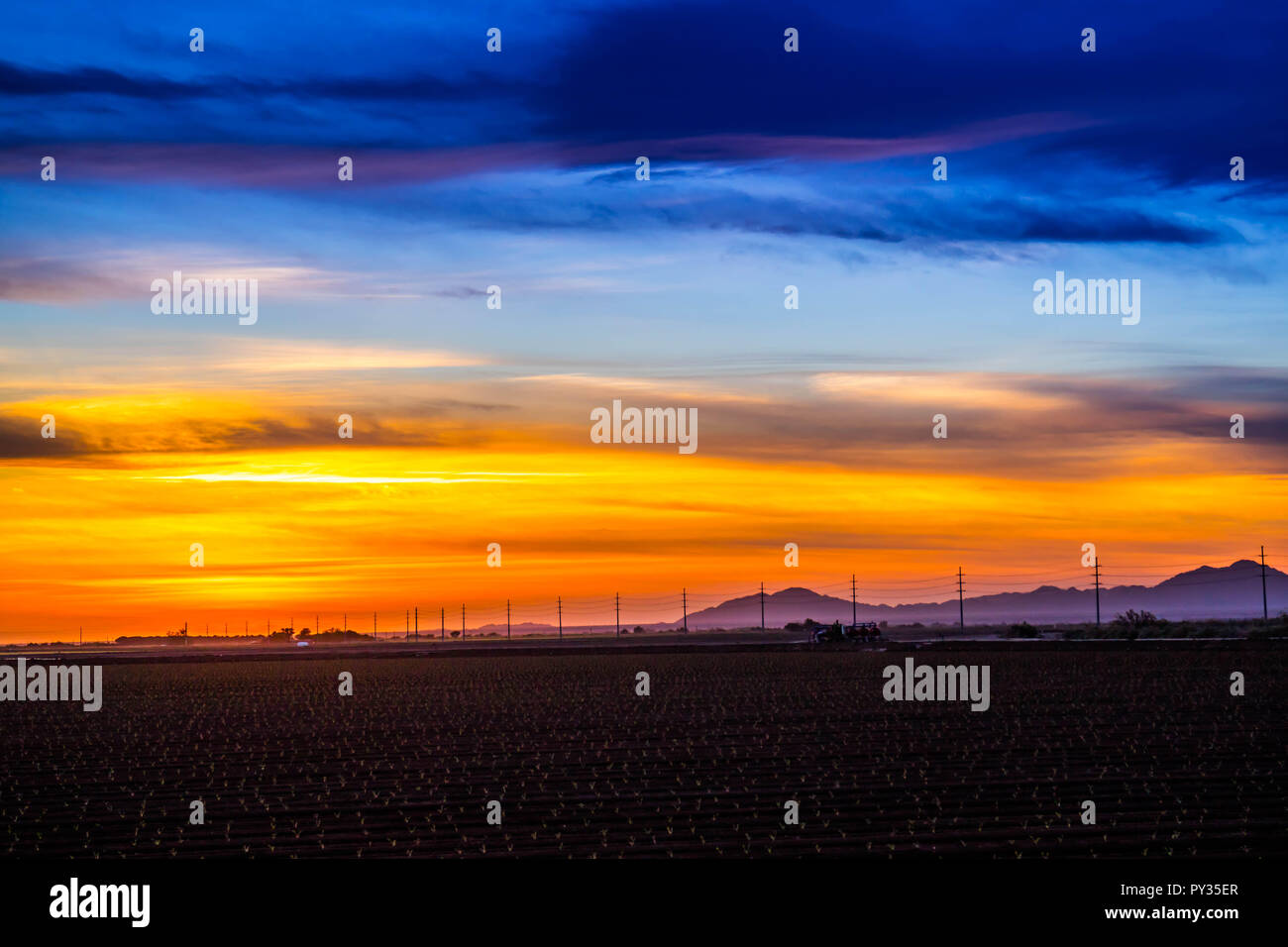 Yuma sunset hi-res stock photography and images - Alamy