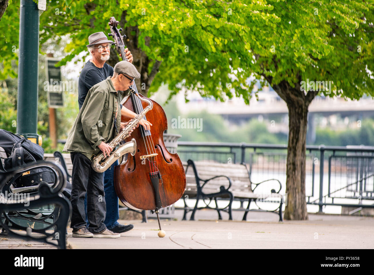 Saxophone elderly hi-res stock photography and images - Alamy