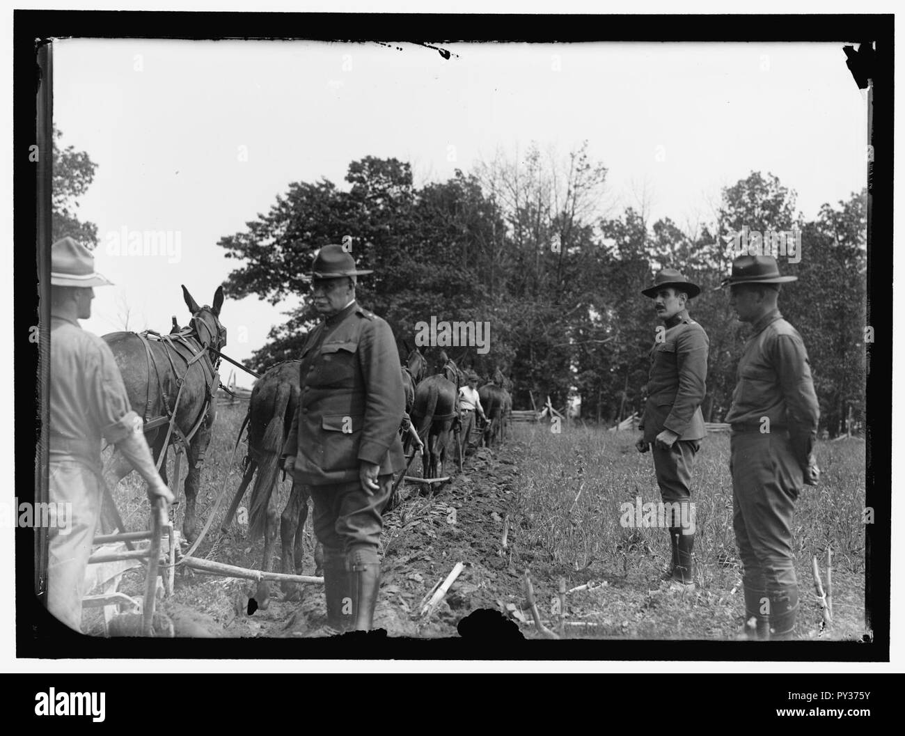 CAMP DIX -1. GEN. HUGH L. SCOTT AT CAMP DIX Stock Photo - Alamy