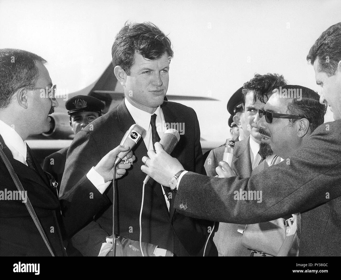 Edward kennedy hi-res stock photography and images - Alamy