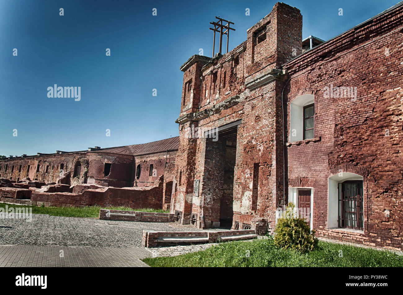 Brest fortress belarus hi-res stock photography and images - Alamy