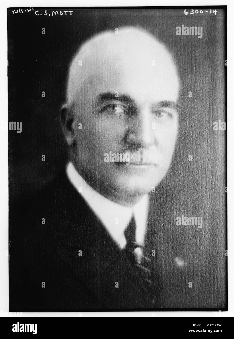 F pace s hi-res stock photography and images - Alamy