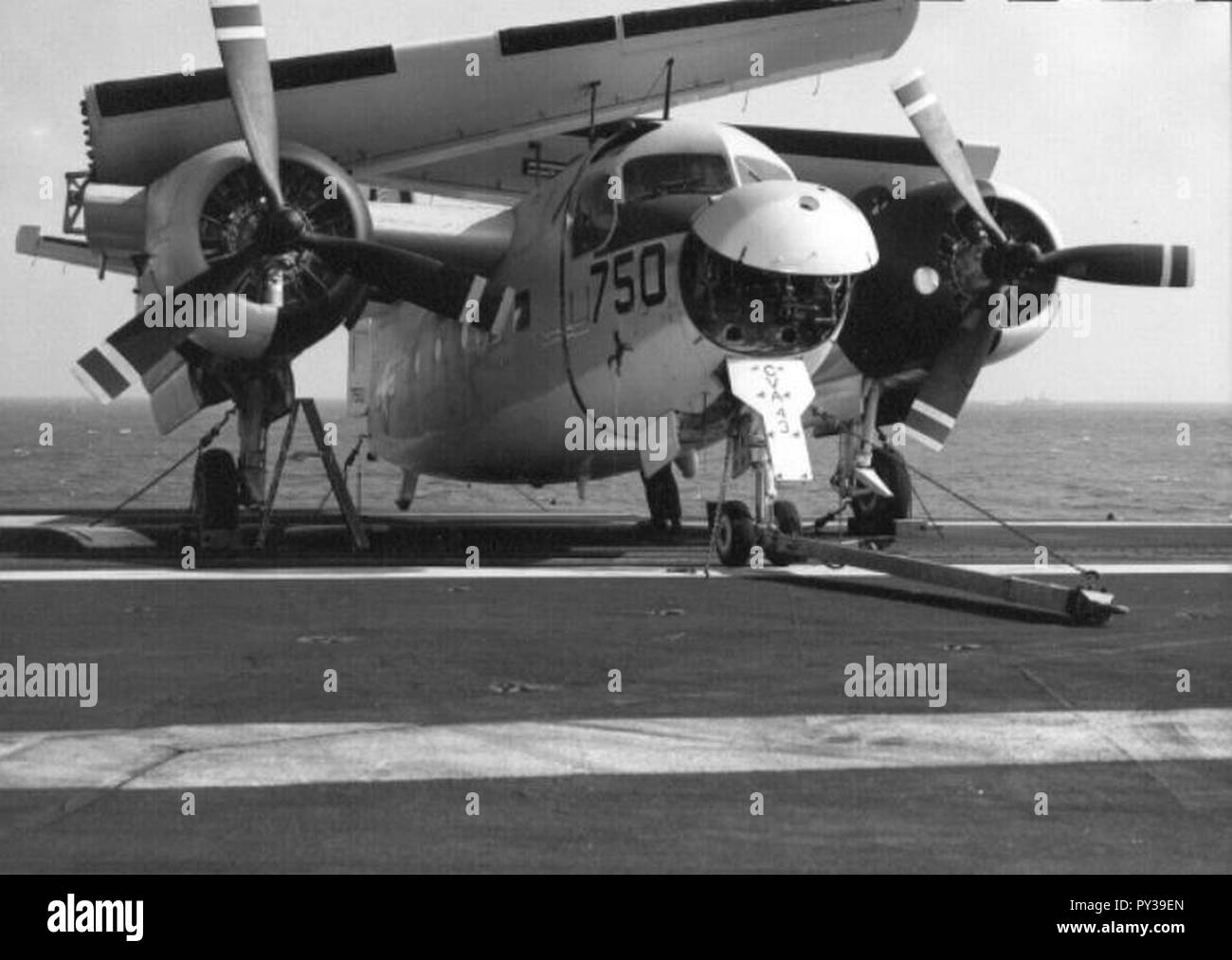 C-1A CVA-43 1967 Stock Photo - Alamy