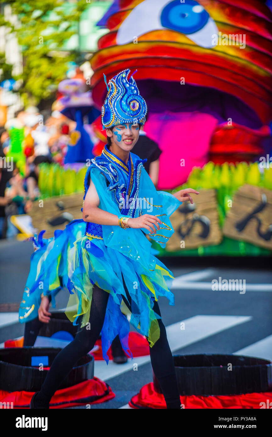 Participant in the Asakusa samba carnival in Tokyo Japan Stock Photo ...
