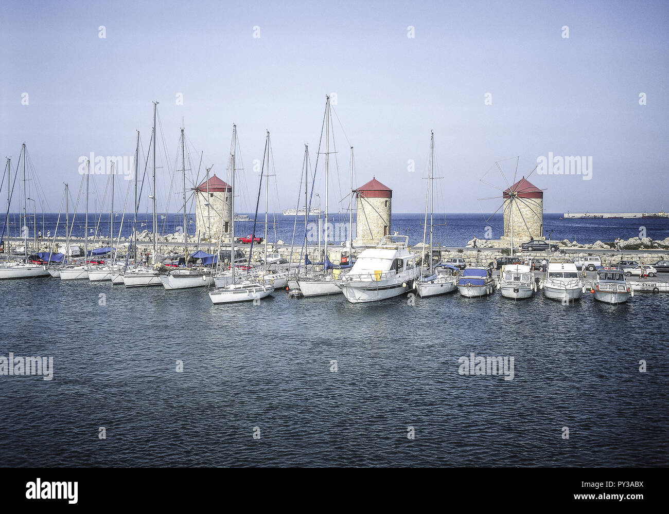 Rhodos Stadt, Hafen Mandraki, Rhodos, Griechenland Stock Photo - Alamy