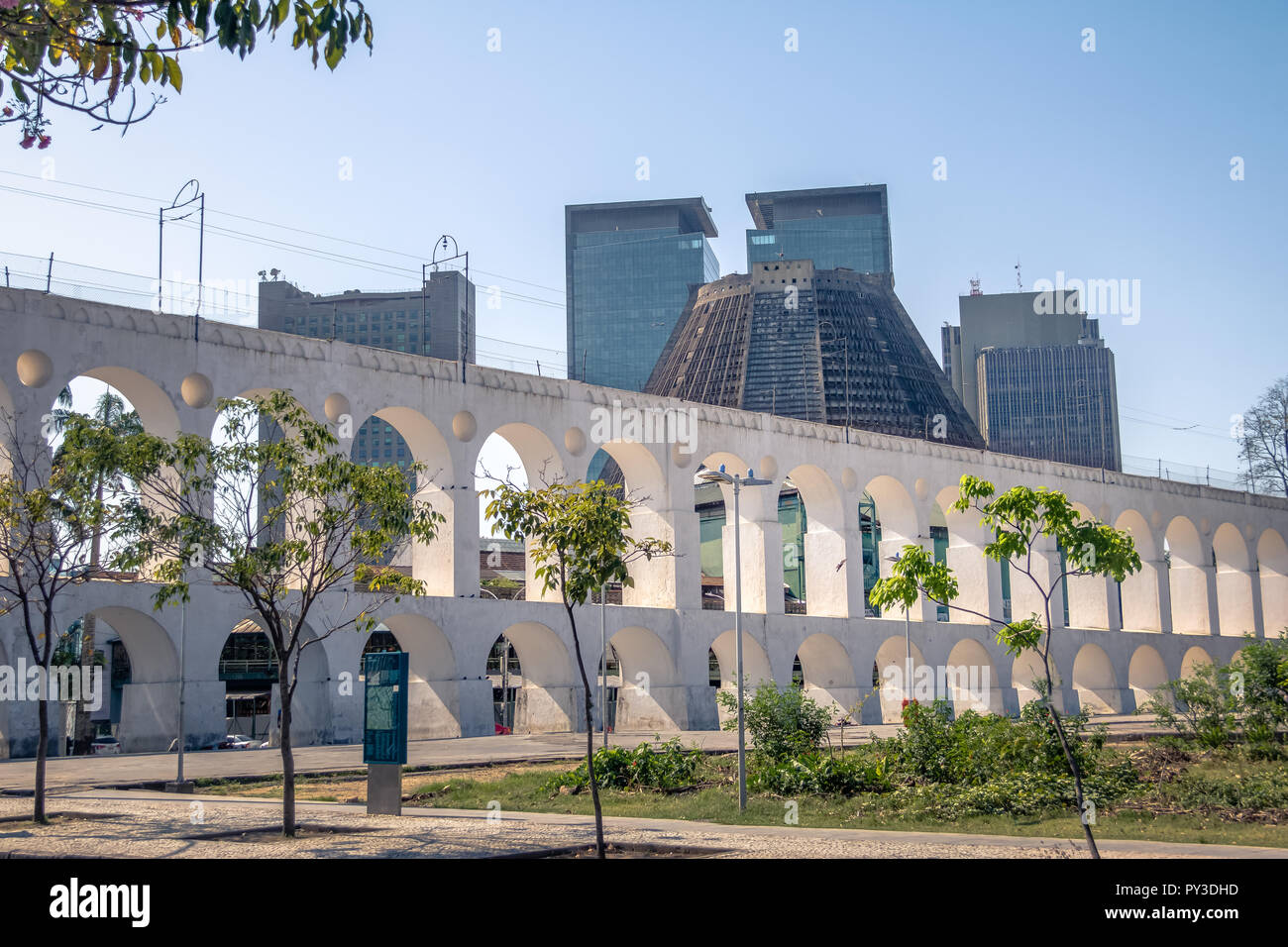 Arcos da lapa hi-res stock photography and images - Alamy