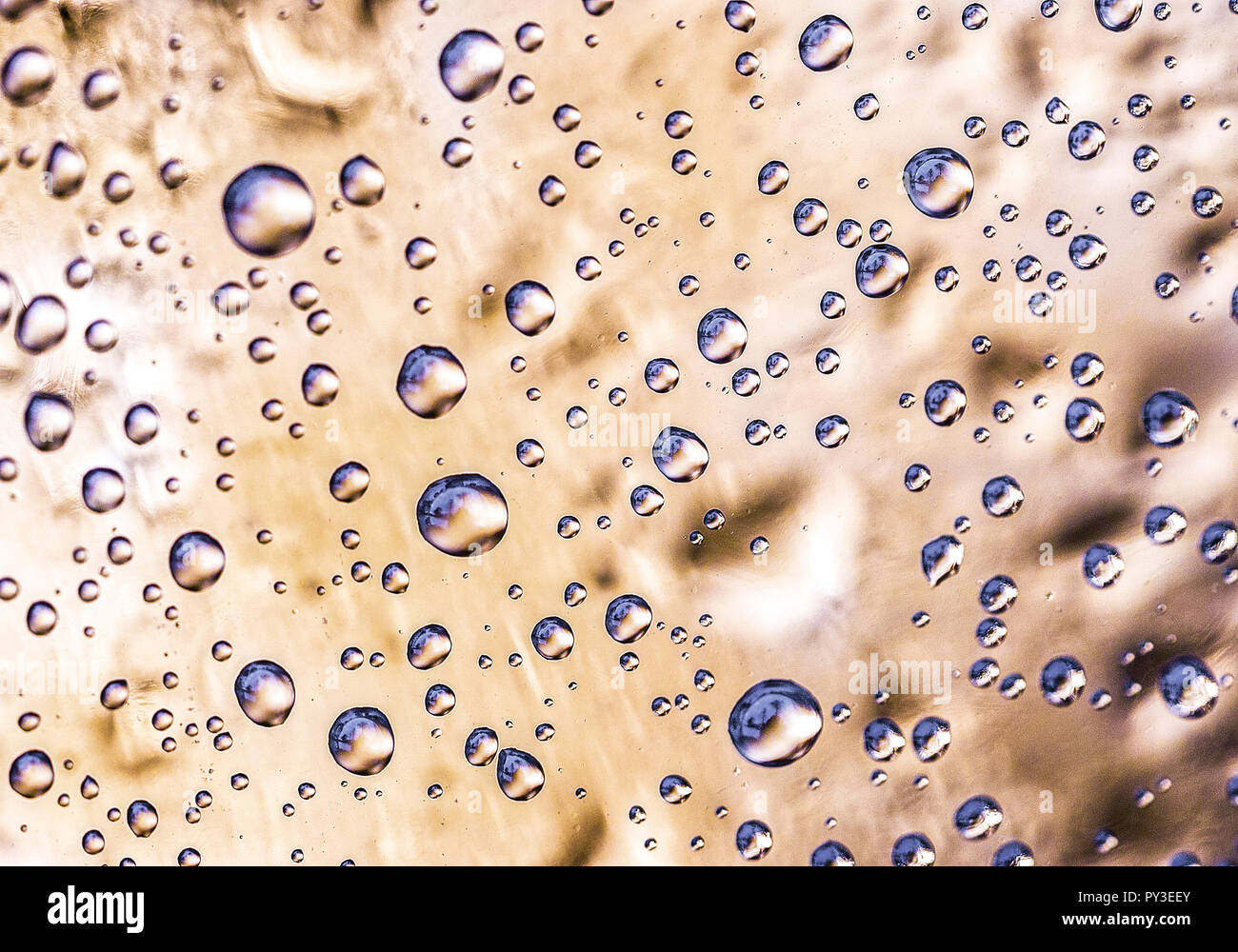 Wassertropfen waterdrop hi-res stock photography and images - Alamy