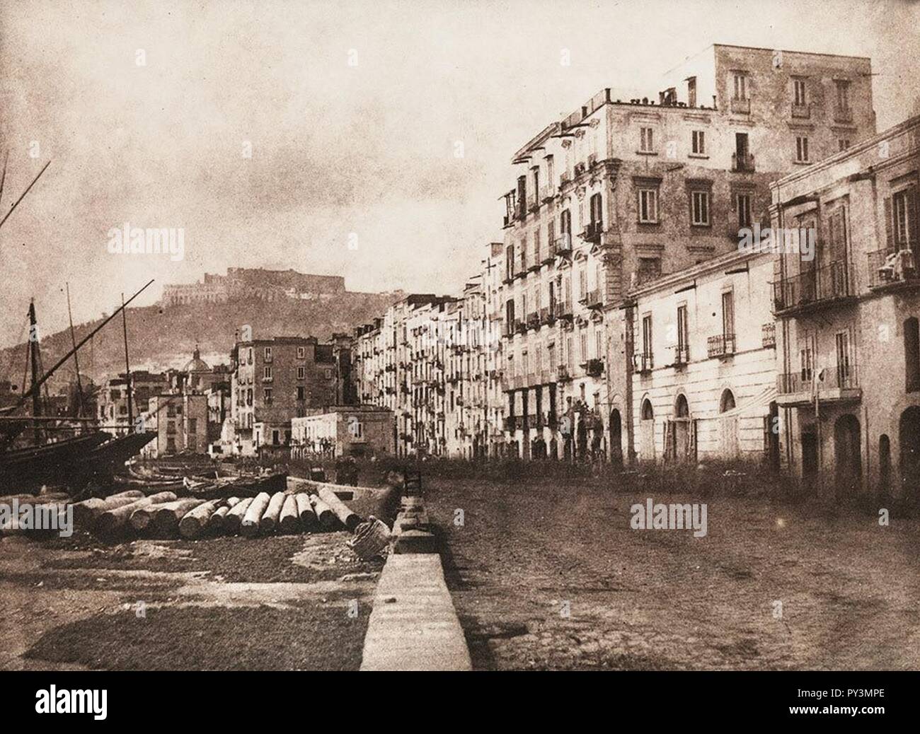 Calvert Richard Jones - Napoli, Porto e via Marina (foto dx Stock Photo ...