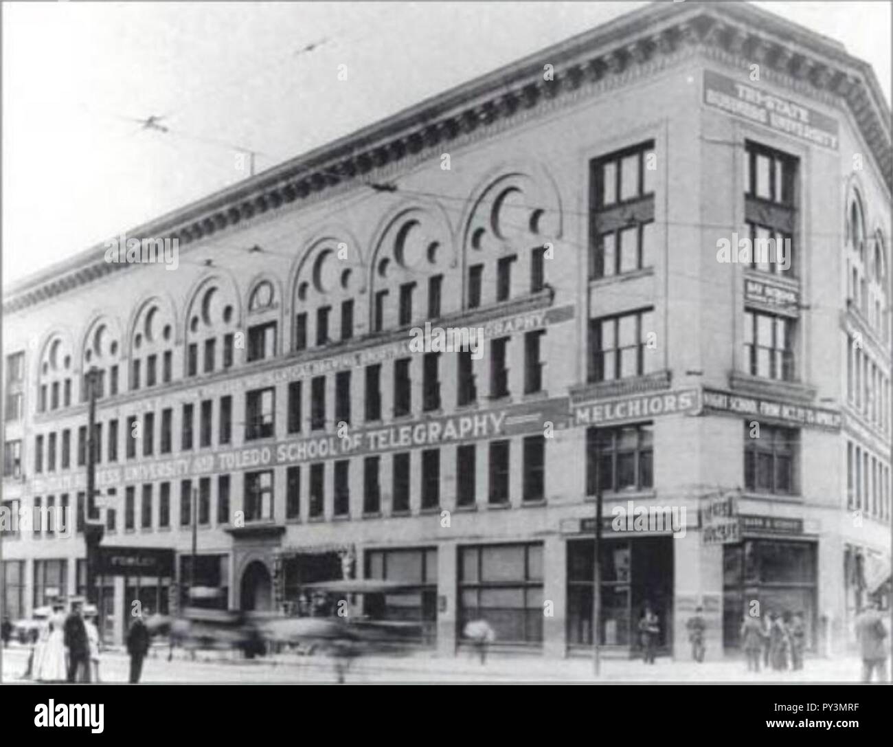 Calvin Building, corner of Cherry and Summit, Toledo Stock Photo - Alamy