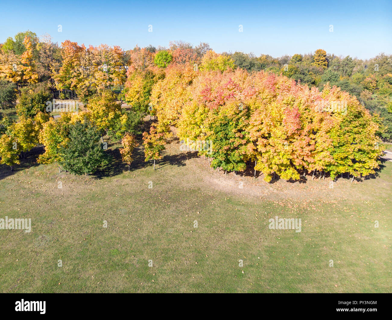 Natural scenic landscape hi-res stock photography and images - Alamy